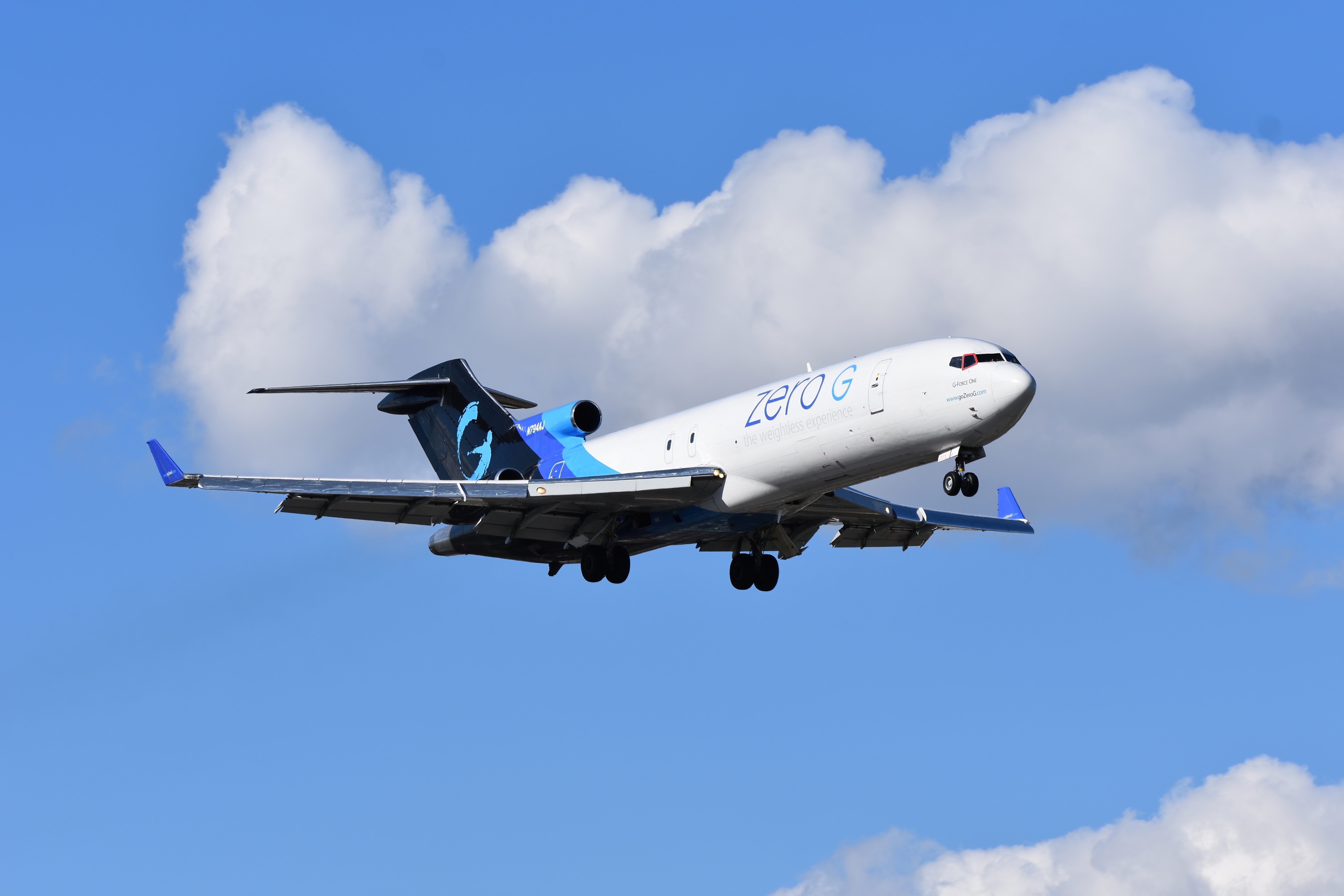 Weightless in Seattle: Behind the scenes with Zero G’s 727 – The Great ...