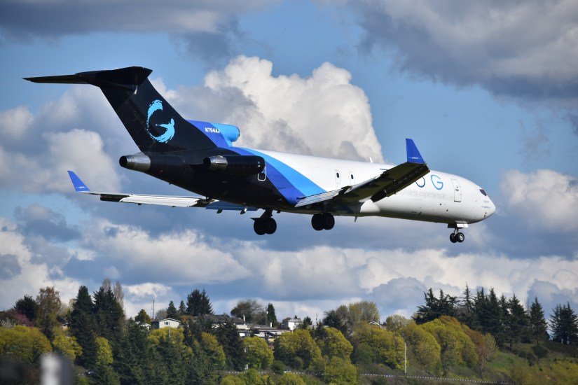 Weightless in Seattle: Behind the scenes with Zero G’s 727 – The Great ...
