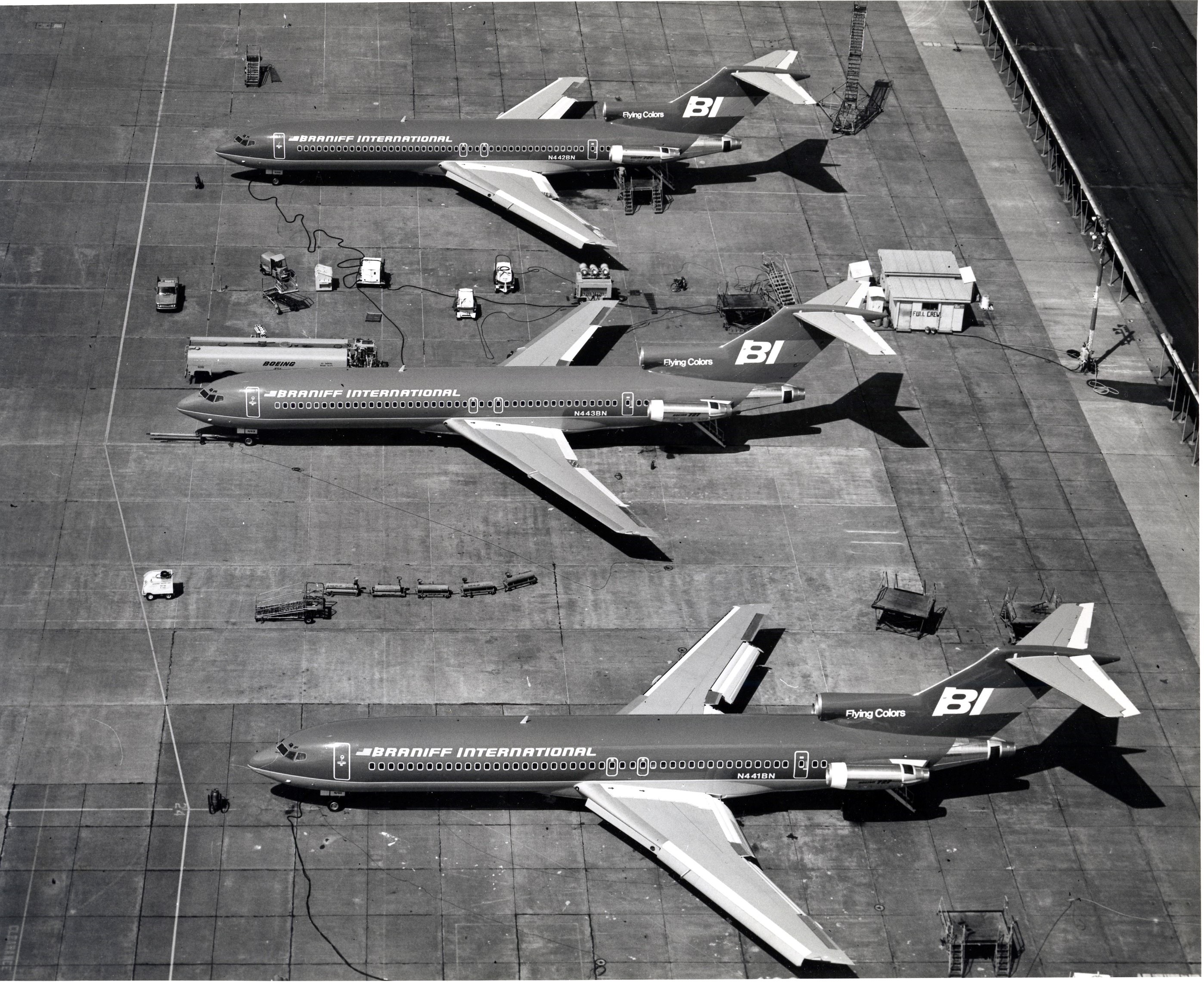 Weightless in Seattle: Behind the scenes with Zero G’s 727 – The Great ...